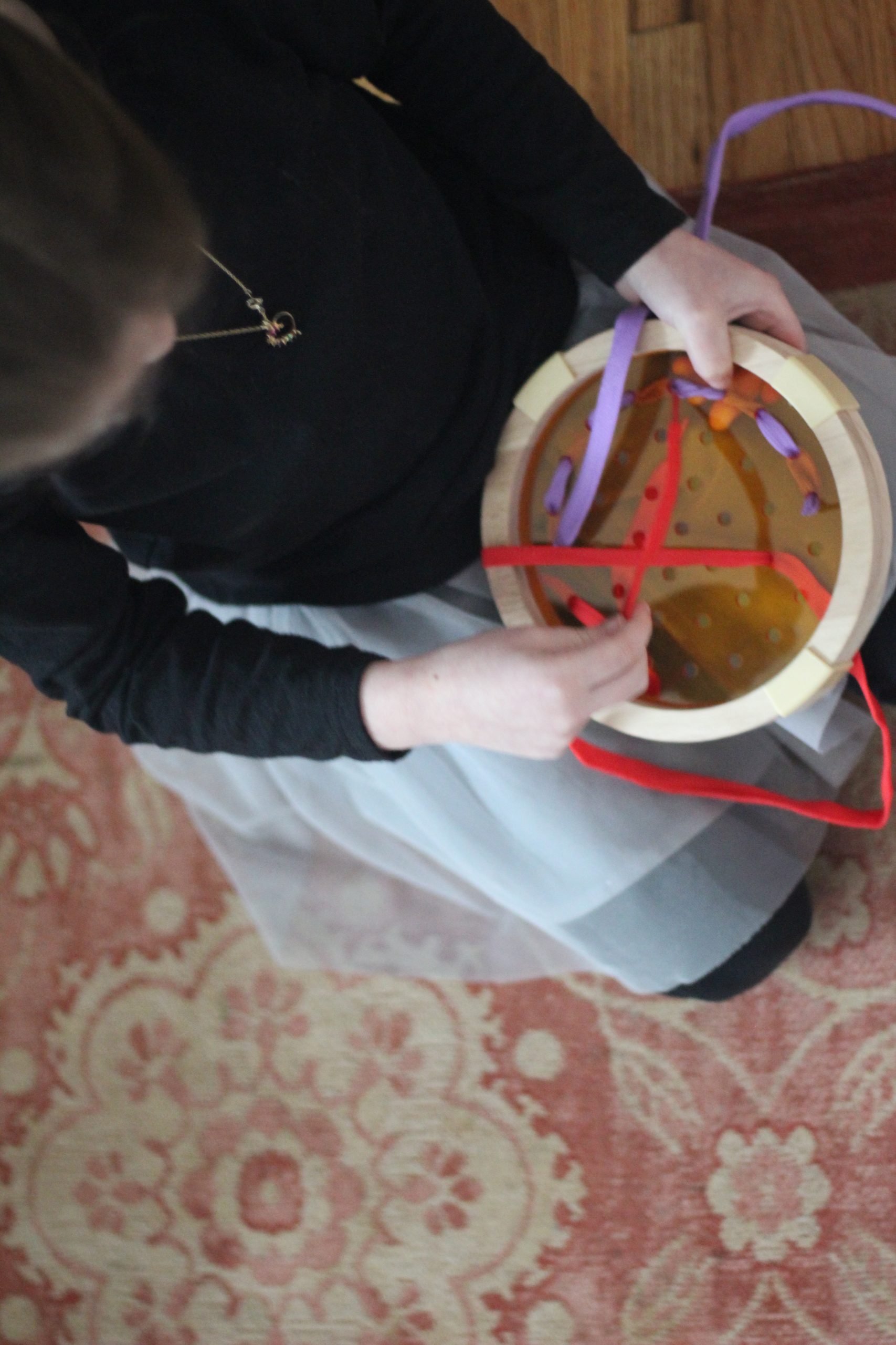 GEO SHAPE LACING REVIEW FOR PRESCHOOLERS: KEEPING LITTLE HANDS BUSY ...