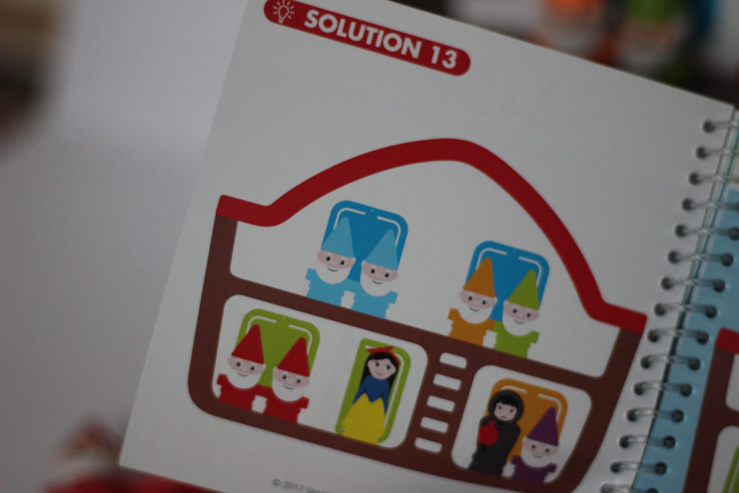 SNOW WHITE LOGIC GAME: CRITICAL THINKING FOR YOUR PRESCHOOLER ...