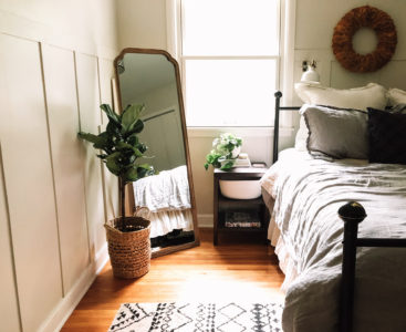 How To Love Living in a Little Home with a Big Family: A Fall Home Tour ...