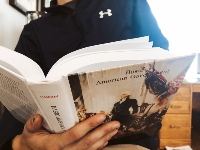 How to Easily Teach U.S. Government to Your High Schooler - Learning Well