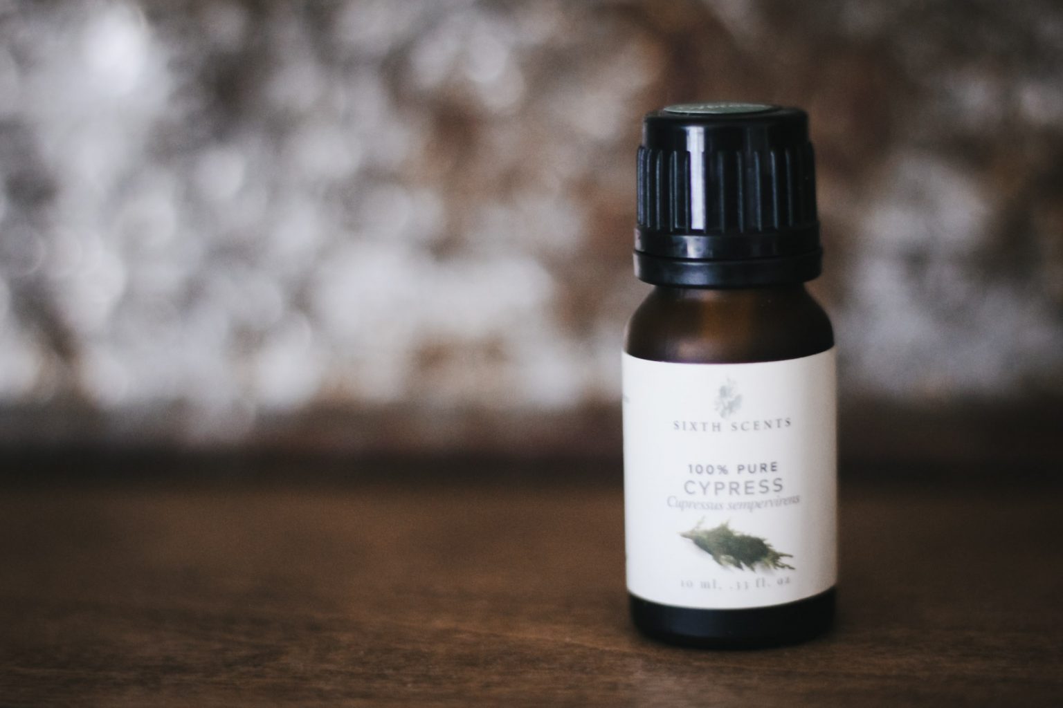 8 Perfect Winter Essential Oil Blends to Diffuse for Cozy Cold Days ...