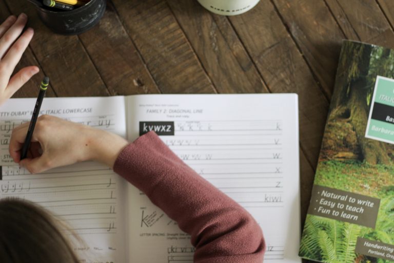 How (and why) to Teach Your Child Cursive Handwriting in a Simple Way ...